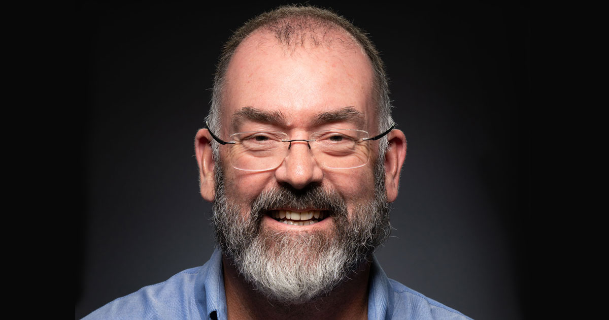 VFX Artists React to Avengers: Endgame Bad & Great CGI | Wētā FX